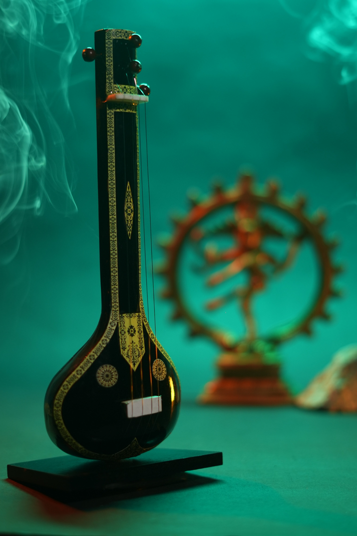 Premium Wooden Miniature - Tanpura – The Mad Riyazi
